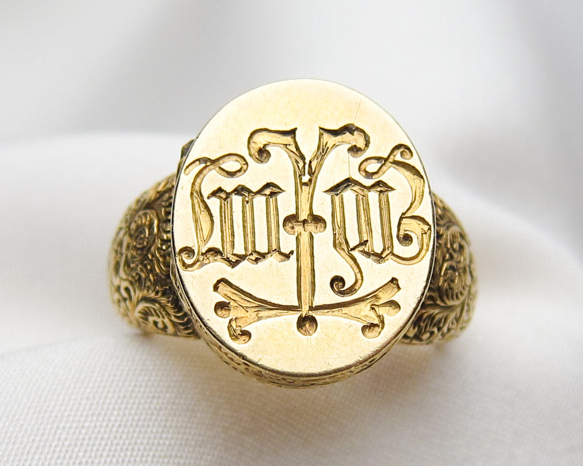 18KT Gold Engraved Locket Ring — Isadoras Antique Jewelry