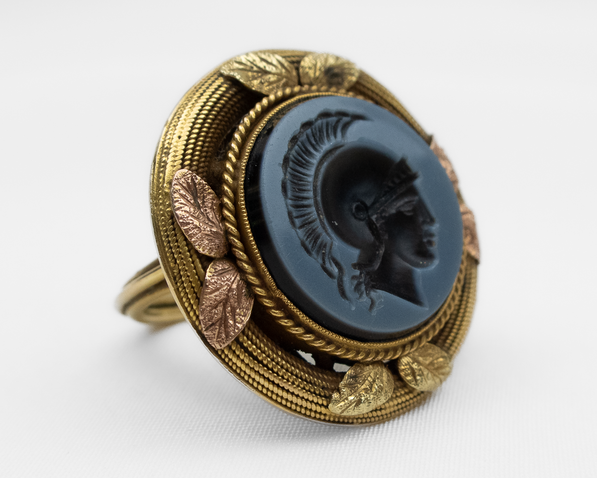 Retro-Era 18KT Agate Intaglio Ring — Isadoras Antique Jewelry