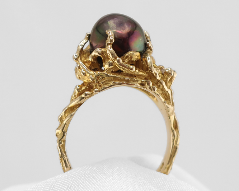 Isadoras Antique Jewelry