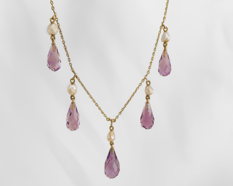 Isadoras Antique Jewelry